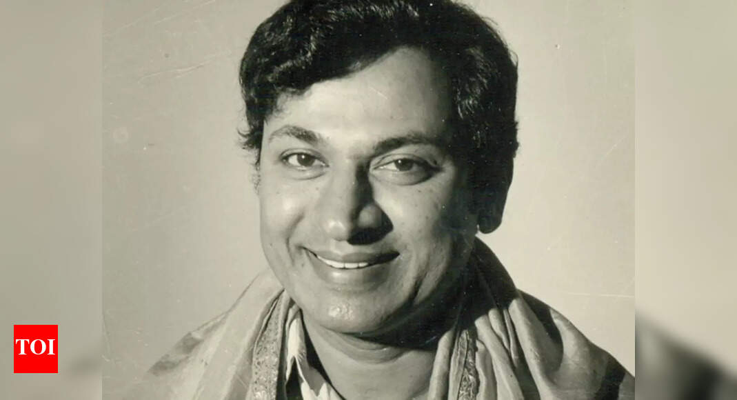 Dr. Rajkumar death anniversary: Shiva Rajkumar, Raghavendra Rajkumar ...
