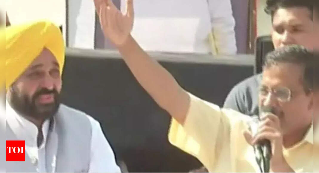 Opposition parties in Punjab slam AAP over reports that claimed Kejriwal met state officials ...