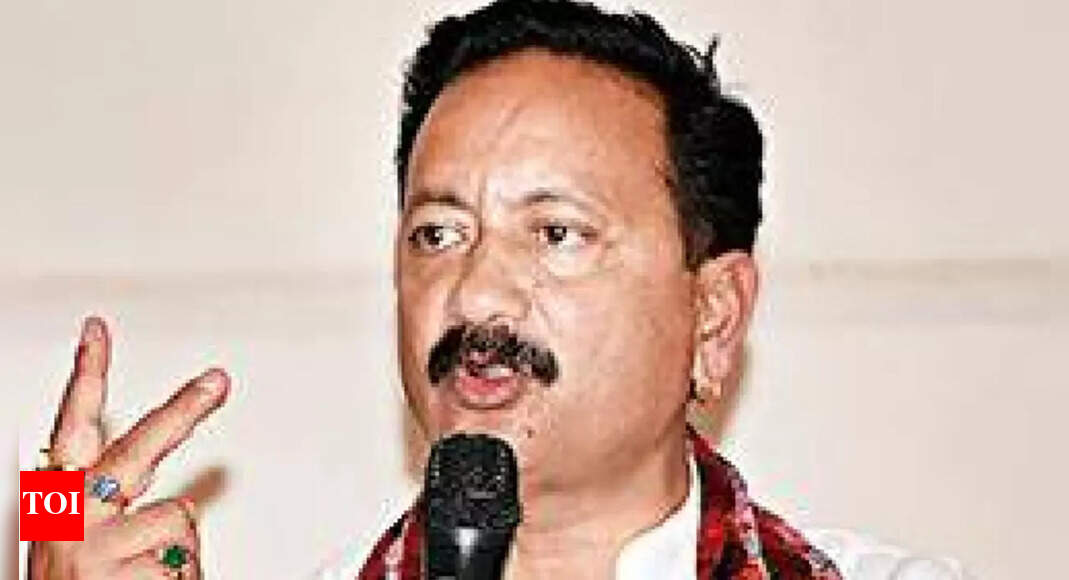 Congress: Uttarakhand: Congress MLAs answerable to voters, says Karan ...