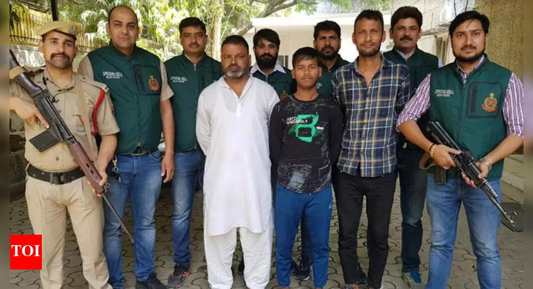 Delhi Police arrest three in connection with Sangam Vihar murder case ...