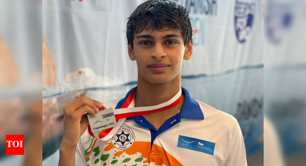 Madhavan's son Vedant wins silver at Danish Open | Tamil Movie News ...