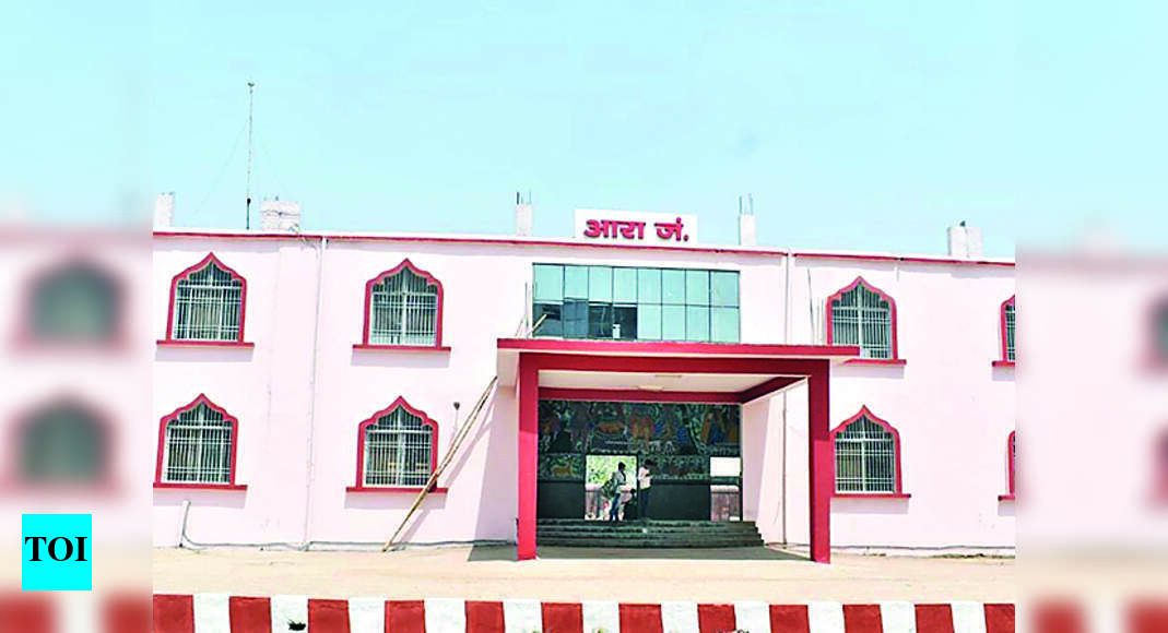 Ara Junction: Union Min Inaugurates New Station Bldg At Ara | Patna ...