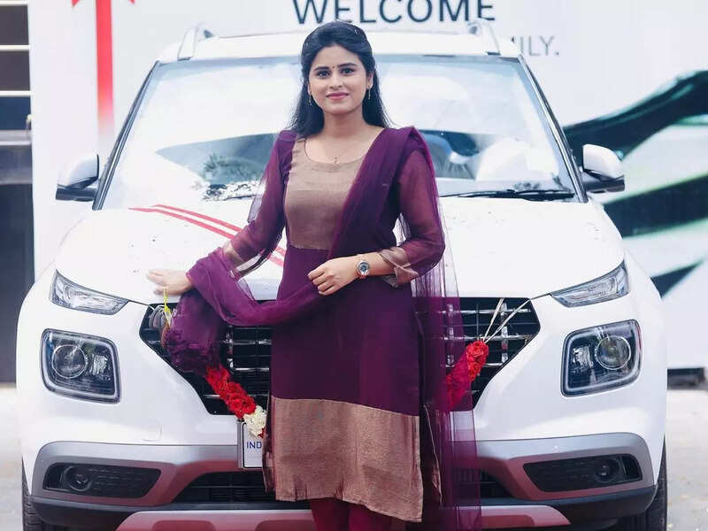 Actress Rithika Tamil Selvi buys a swanky car - Times of India