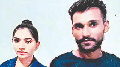 Couple Killed By Woman’s Father, Bro In Busy Market | Rajkot News ...