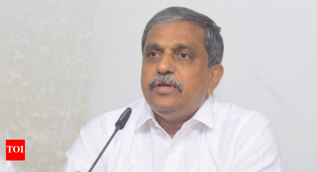 Sajjala Ramakrishna Reddy emerges as chief troubleshooter for Jagan Mohan Reddy | Amaravati News ...