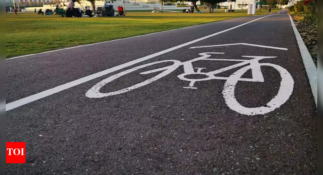 Delhi: 3km cycle track to come up at Nehru Park soon | Delhi News ...