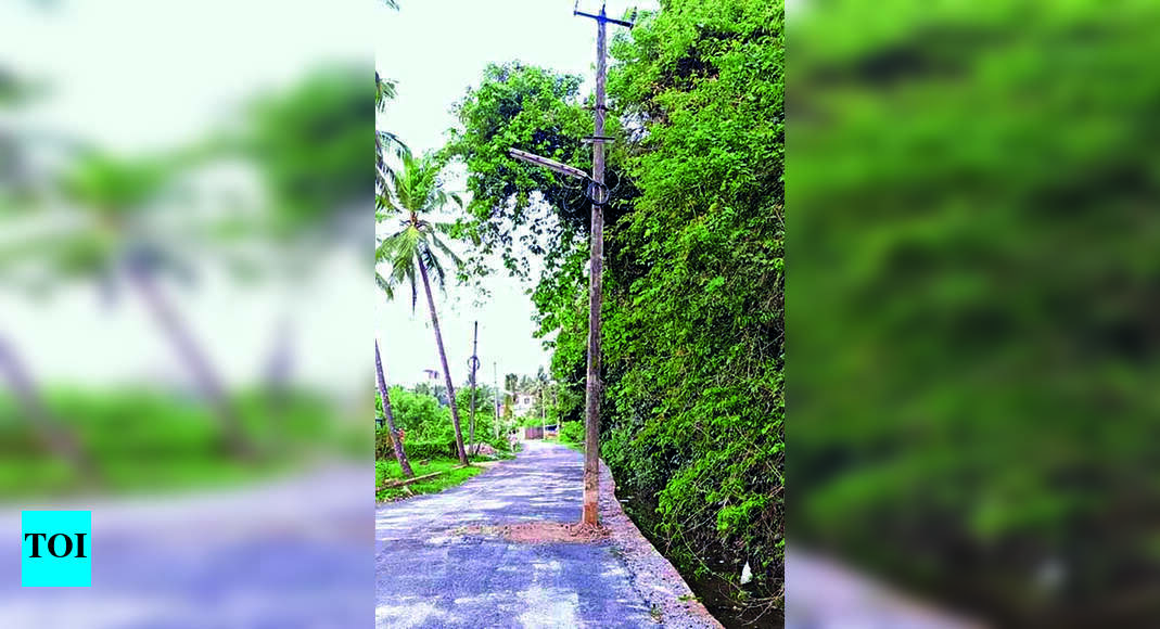 Kuidfc: Electrical Pole Shifted From Middle Of Rd | Mangaluru News ...