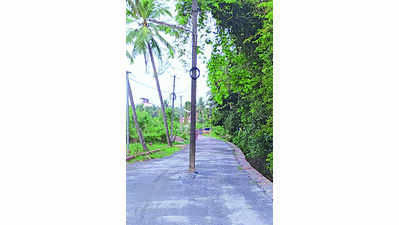 Kuidfc: Electrical Pole Shifted From Middle Of Rd | Mangaluru News ...