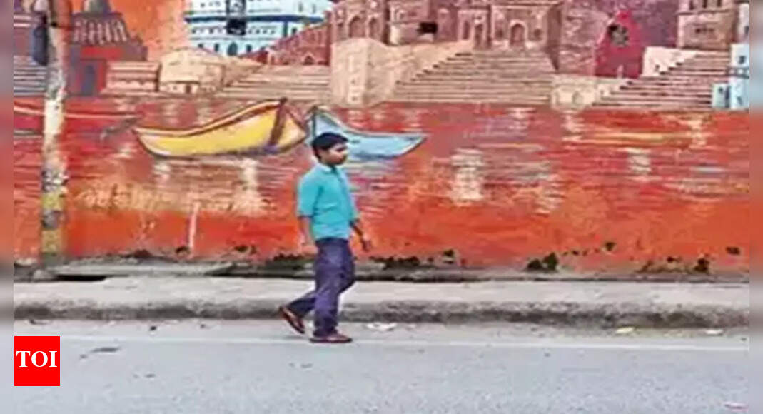 Painted walls and selfie points at revamped Pusa Road roundabout ...