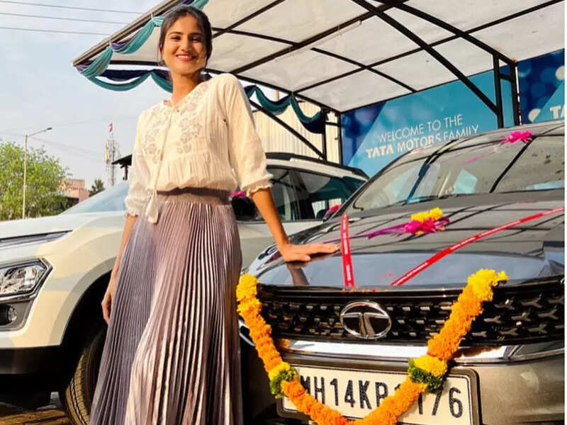 Swabhimaan Shodh Astitvacha actress Pooja Birari buys her first-ever ...