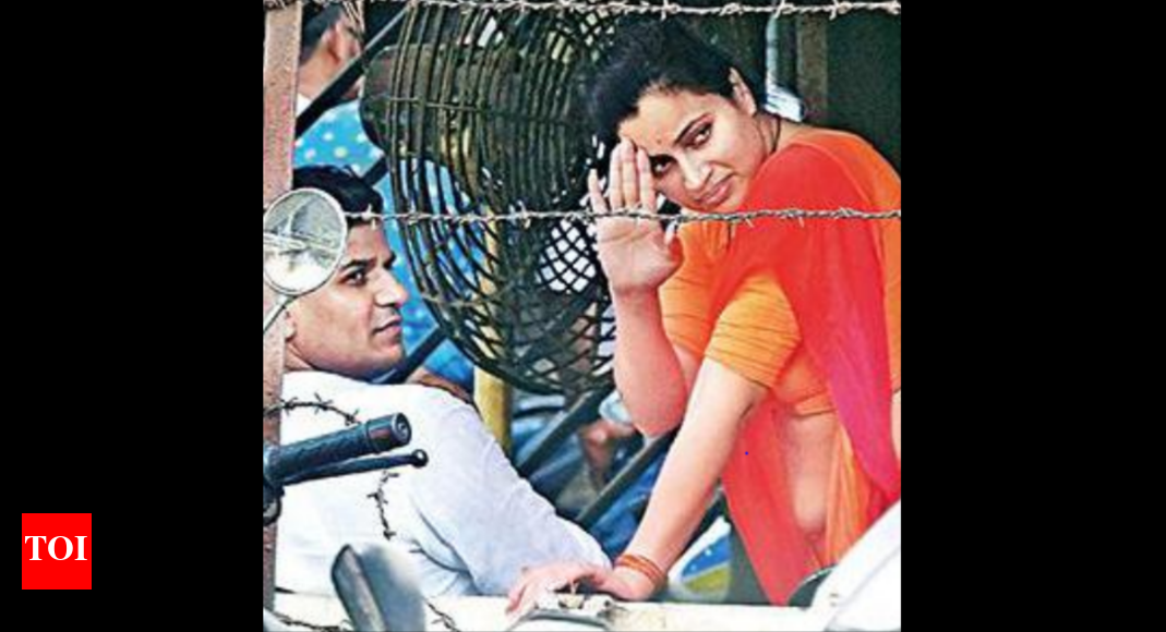 Chalisa Row: Booked For Sedition, Ranas Sent To 14 Days’ Judicial Custody | Mumbai News - Times ...