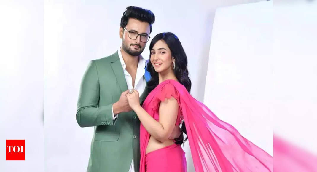 Srijla Guha’s crackling chemistry with Mon Phagun co-star Sean Banerjee ...