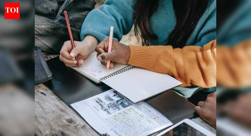 CBSE & ICSE books, question banks & more as per the new syllabus 2022 ...