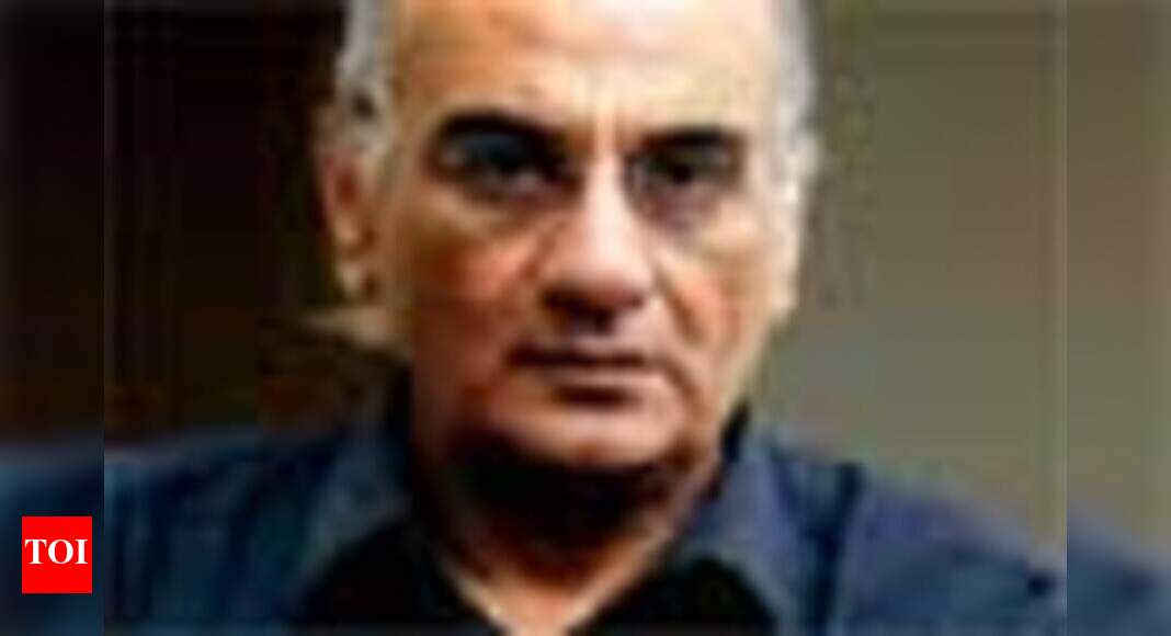 Filmmaker Mani Kaul dead | Hindi Movie News - Times of India