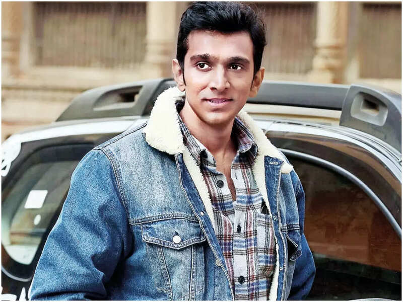 pratik: Pratik Gandhi Interview: There is space in mainstream Bollywood ...