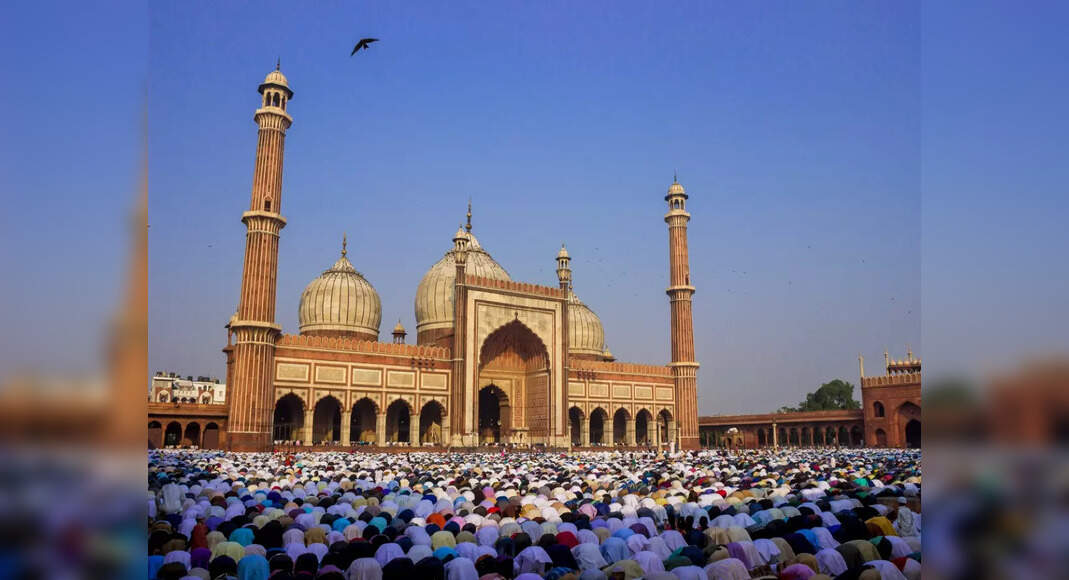 Eid special: A look at most beautiful mosques in India | Times of India ...