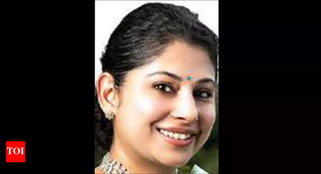 Telangana HC directs IAS officer Smitha Sabharwal to refund Rs 15 lakh ...