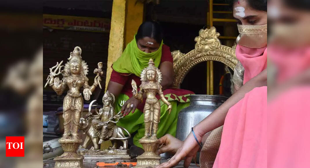 Akshaya Tritiya 2022 today: Know Pooja Mahurat, auspicious time for ... Akshaya Tritiya 2022 today: Know Pooja Mahurat, auspicious time for ...