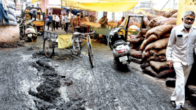 Heavy Rains Bring Chockednalas, Storm Drains To Fore | Hyderabad News ...