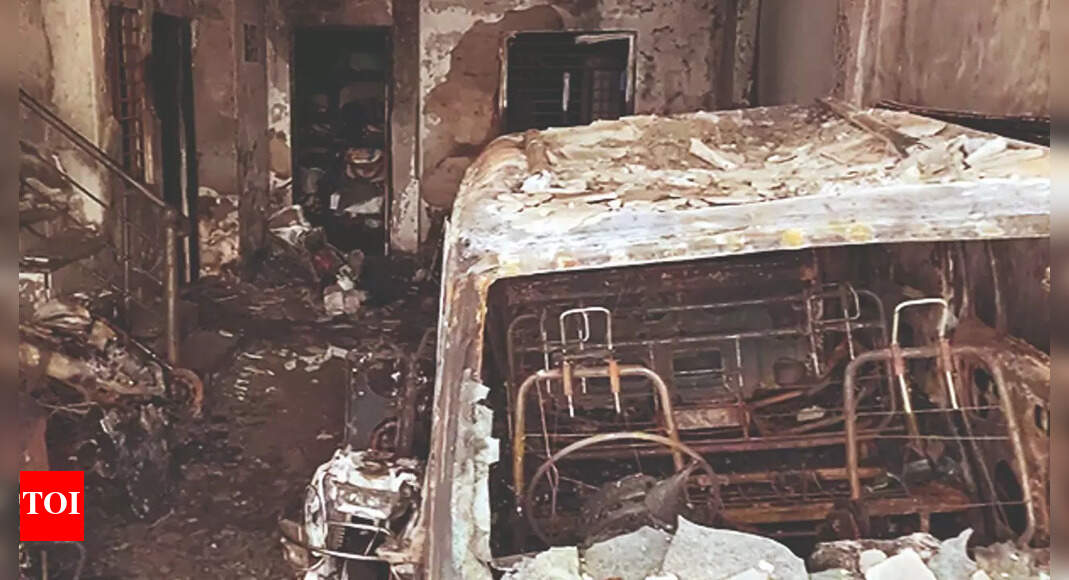 Stalker behind fire that killed 7 held in MP after a 10-km chase ...