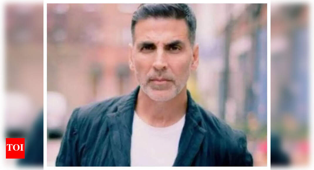Akshay Kumar: Sad that history books today have just one paragraph on ...