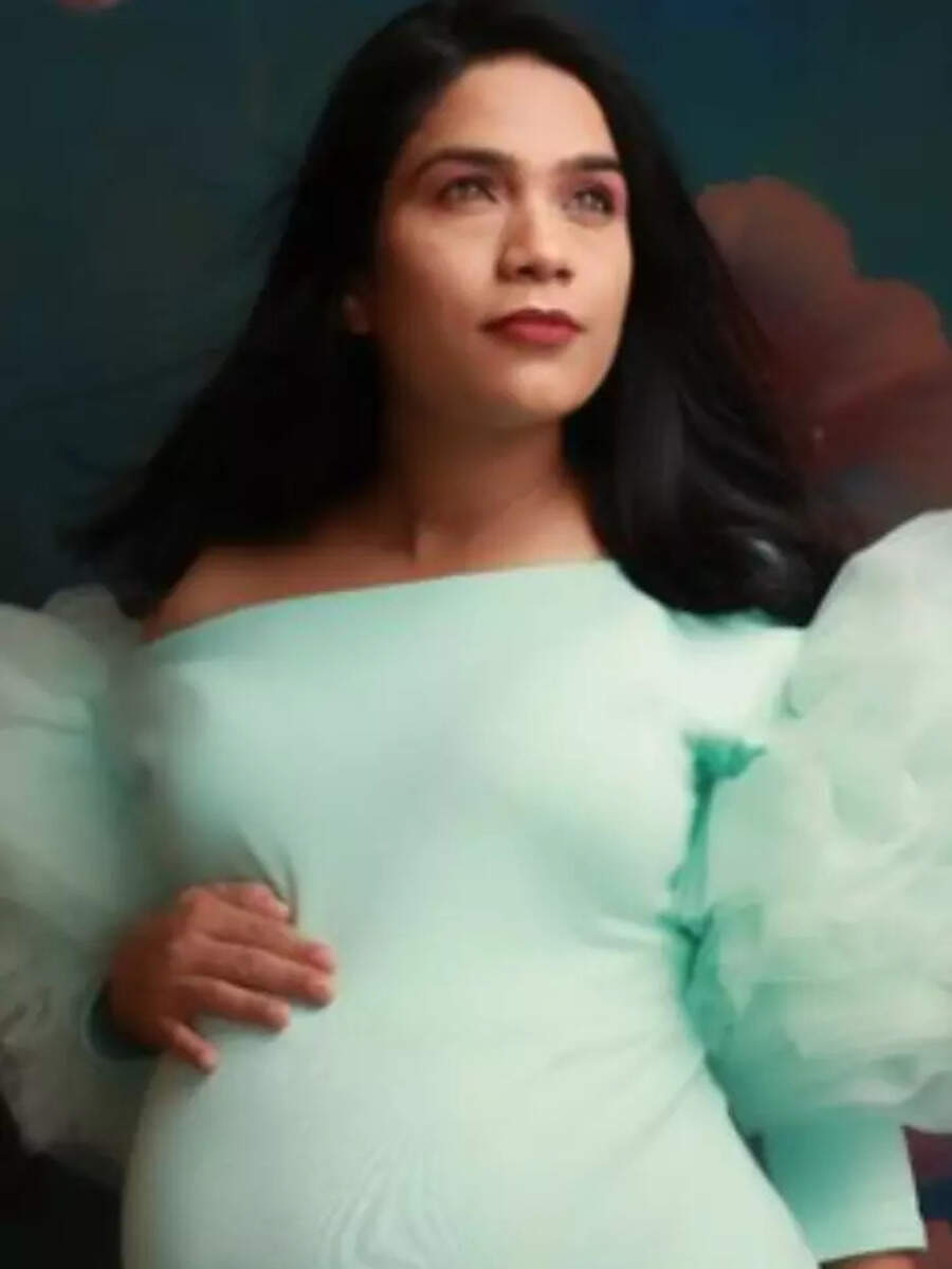 Adorable pics of Minaxi Rathod exquisite maternity photoshoot | Times ...