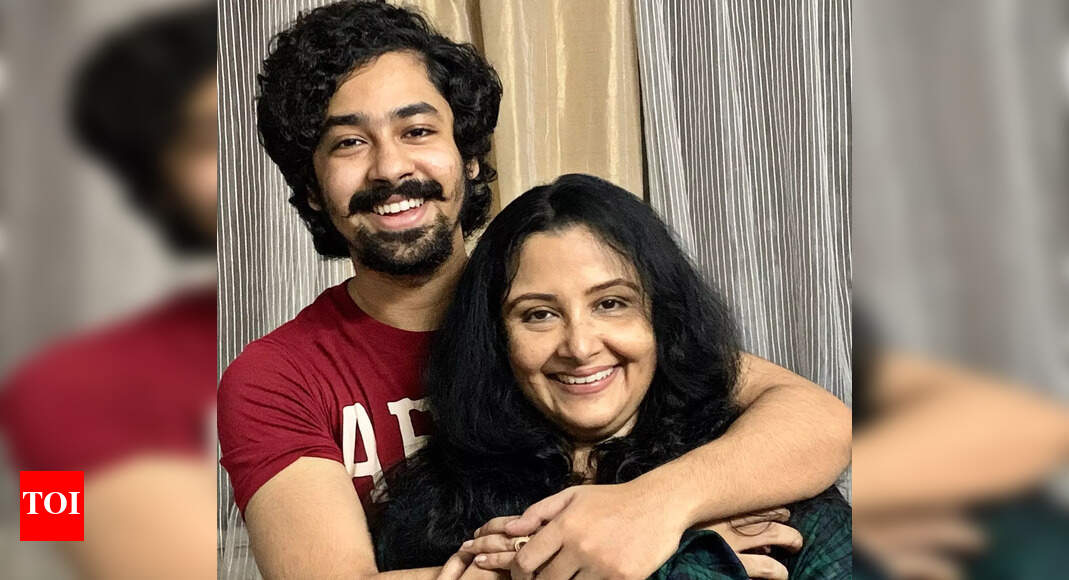 Riddhi and Reshmi spent Mother’s Day rehearsing for their play ...