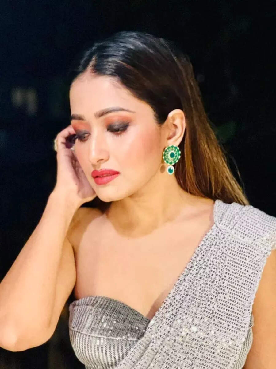 Stunning photos of actress Sudipta Banerjee | Times of India