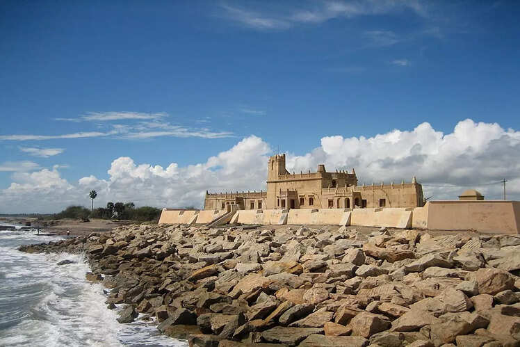 Grand and beautiful: Historic forts to visit in Tamil Nadu | Times of ...