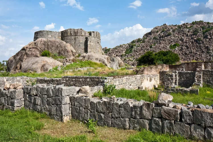 Grand and beautiful: Historic forts to visit in Tamil Nadu | Times of ...