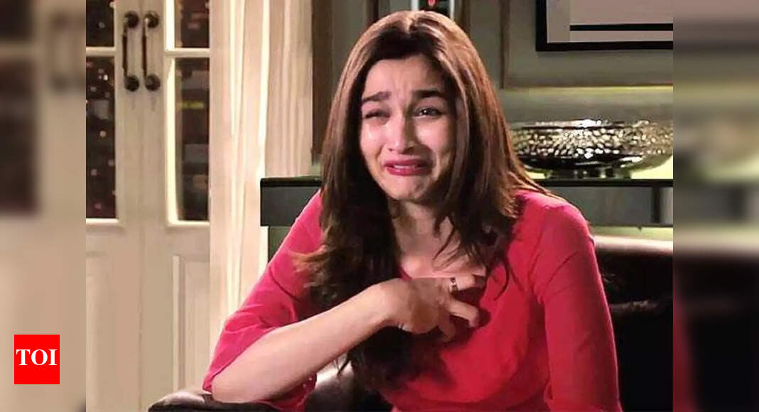 Alia Bhatt trolled for having 'double standards' as a video of her ...