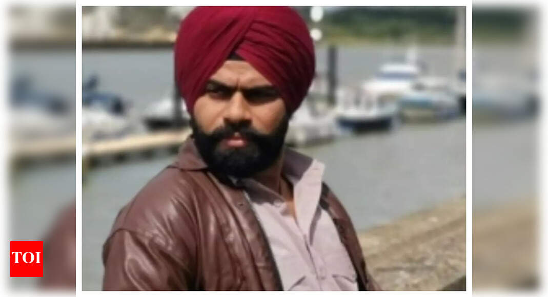 Anjum Batra overwhelmed with response for his 'Jersey' role | Hindi ...