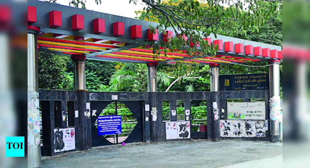 Natesan Park: No Public Toilets Around Natesan Park, Area Stinks ...