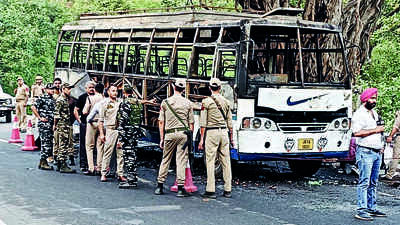 4 Killed, 25 Injured As Bus Catches Fire In J-k’s Katra | Jammu News ...