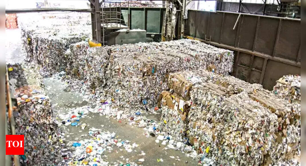 Recyclable city waste may help generate 30k crore a year: Govt report ...