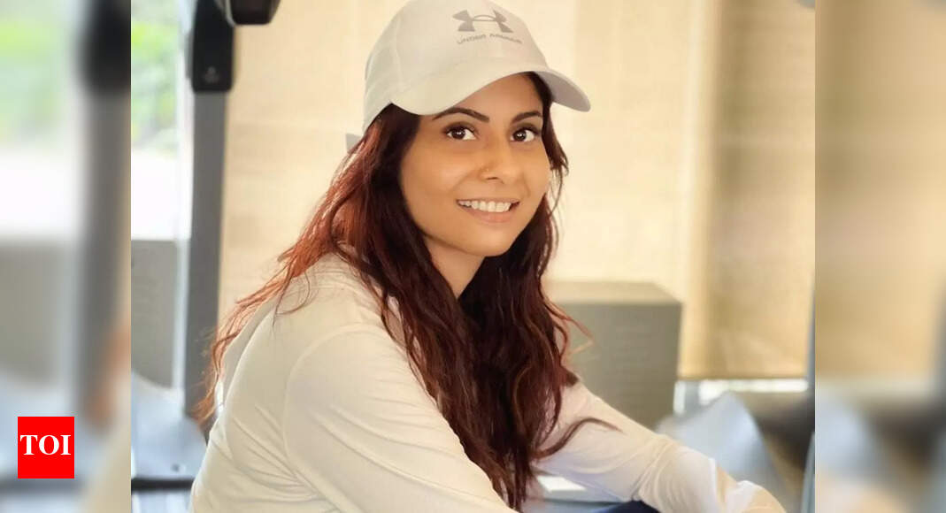 Cancer survivor Chhavi Mittal shares she is getting 'tired of the pain ...