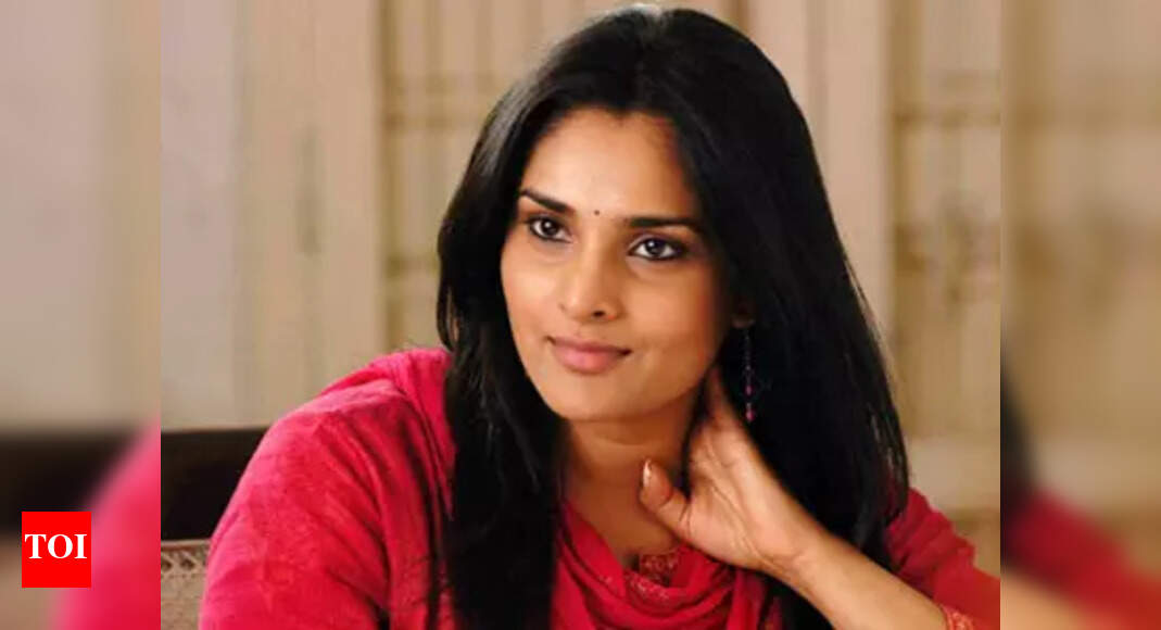 Ramya mourns the death of Chethana Raj | Kannada Movie News - Times of ...