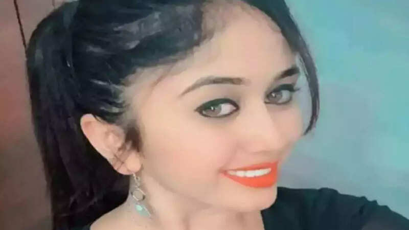 Kannada actress Chethana Raj dies after fat removal surgery at a ...