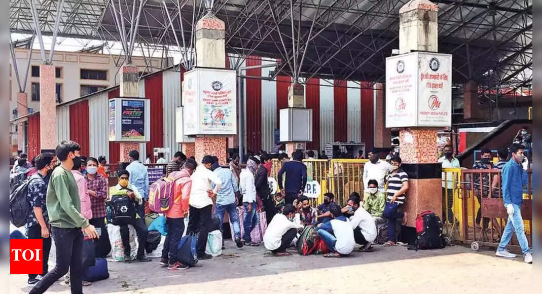 Platform ticket rates at Pune railway station tripled to Rs 30 | Pune ...