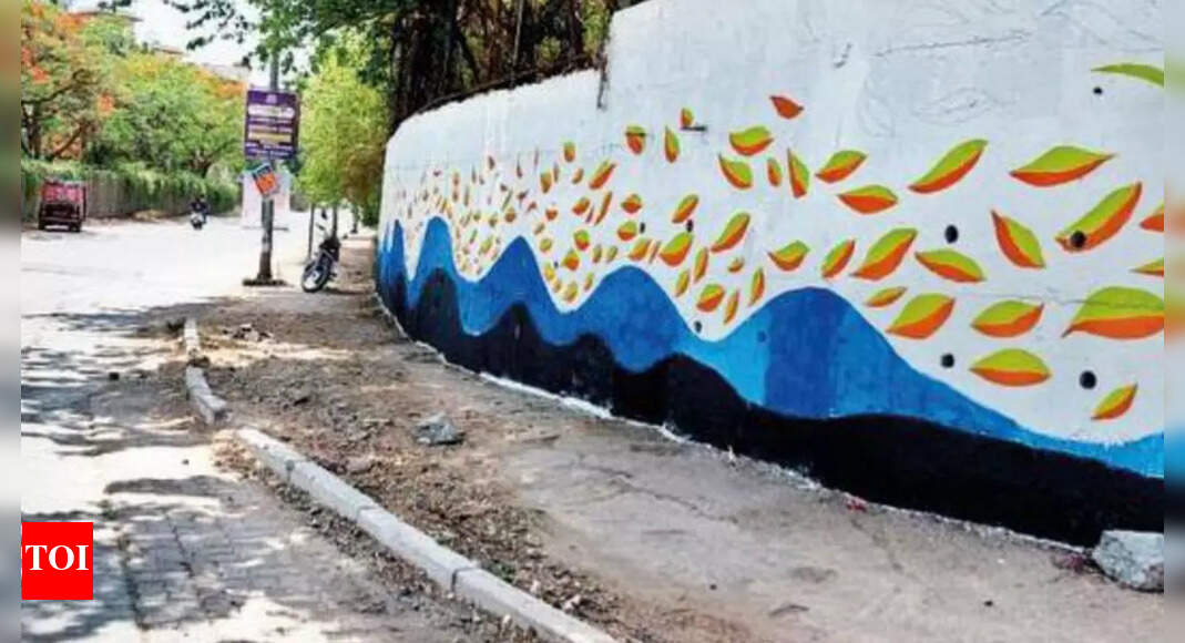 A Coat Of Paint & Artwork Transform Trash Dumping Spot Into Beautiful ...