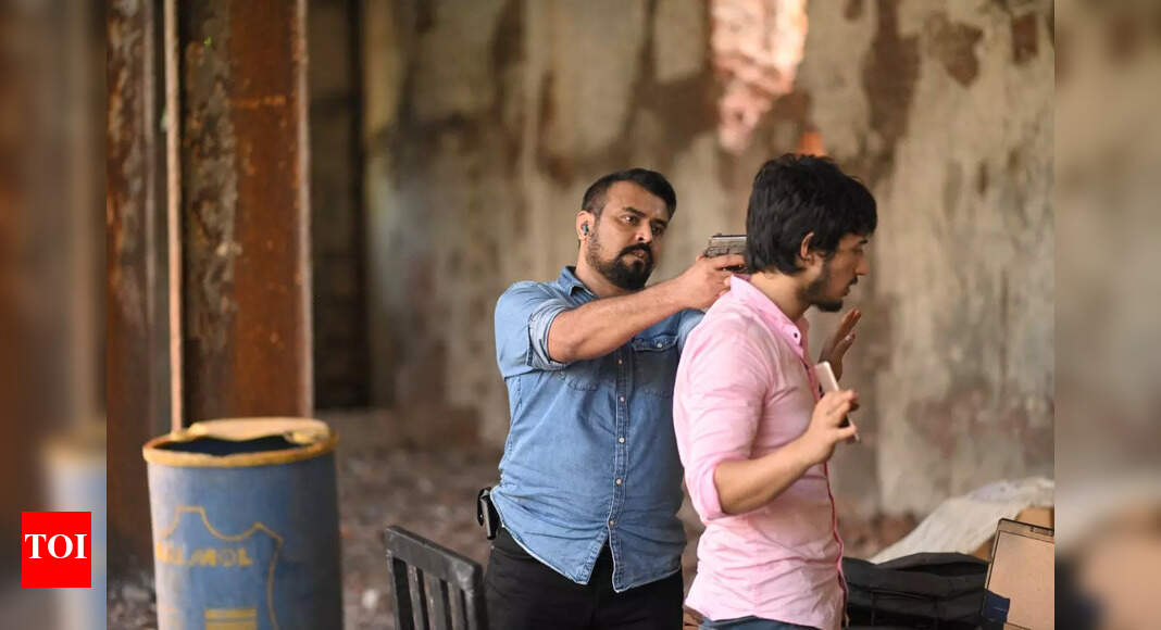 Aryann Bhowmik to star in upcoming crime thriller ‘36 Hours’ | Bengali Movie News - Times of India