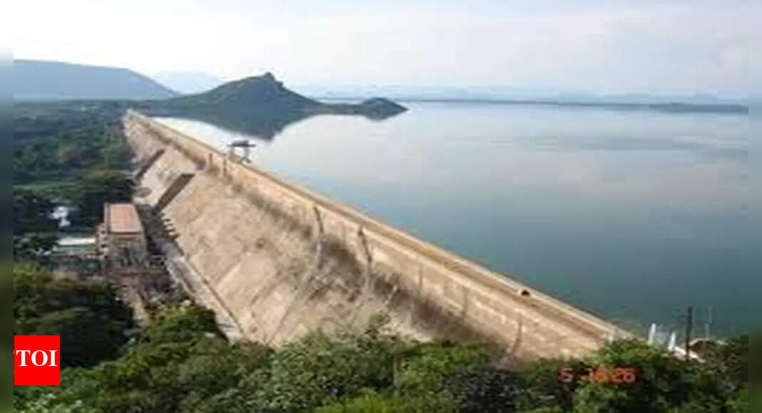 Water from Mettur dam to be released early for first time | Chennai ...