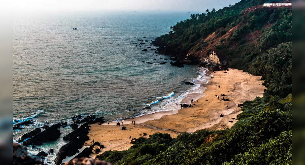 Now you can enjoy the beauty of Goa beaches in a helicopter, Goa ...