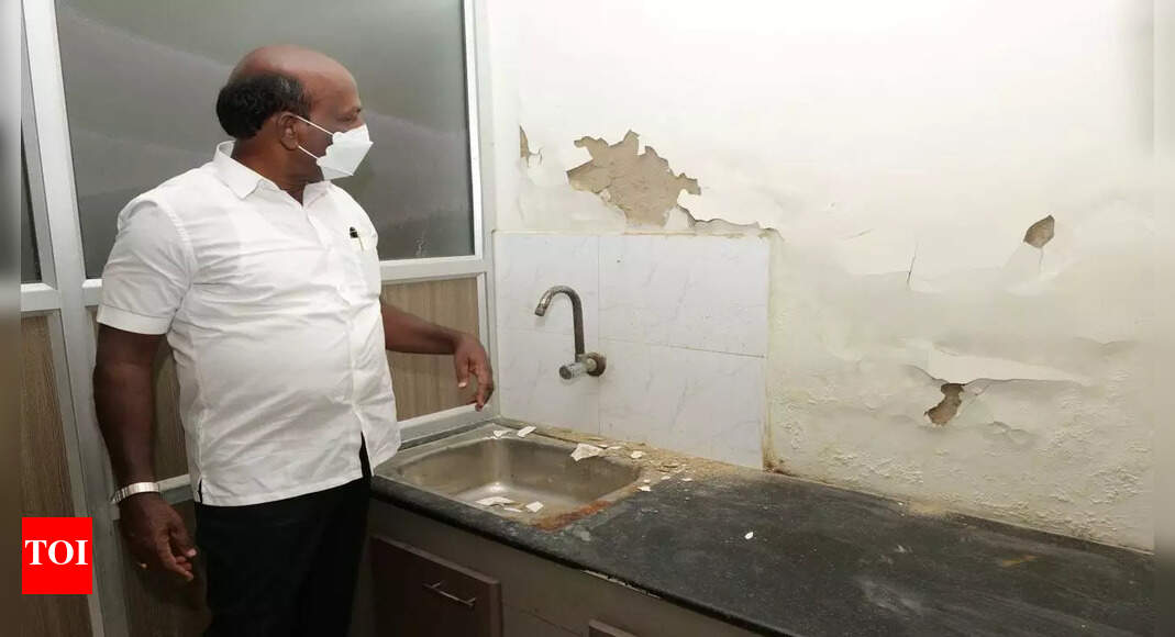 Poor condition of building meant for National Institute of Ageing ...