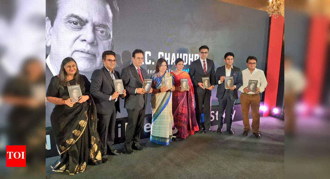 JC Chaudhry's biography, 'J.C. Chaudhry: The Incredible Aakash Story ...