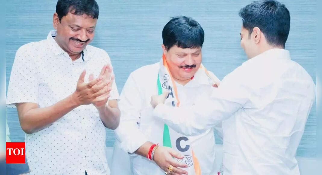West Bengal: BJP MP Arjun Singh rejoins TMC | Kolkata News - Times of India