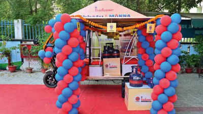 Doorstep Delivery Of ‘chhotu’ Cylinder Of Lpg Begins In City | Lucknow ...