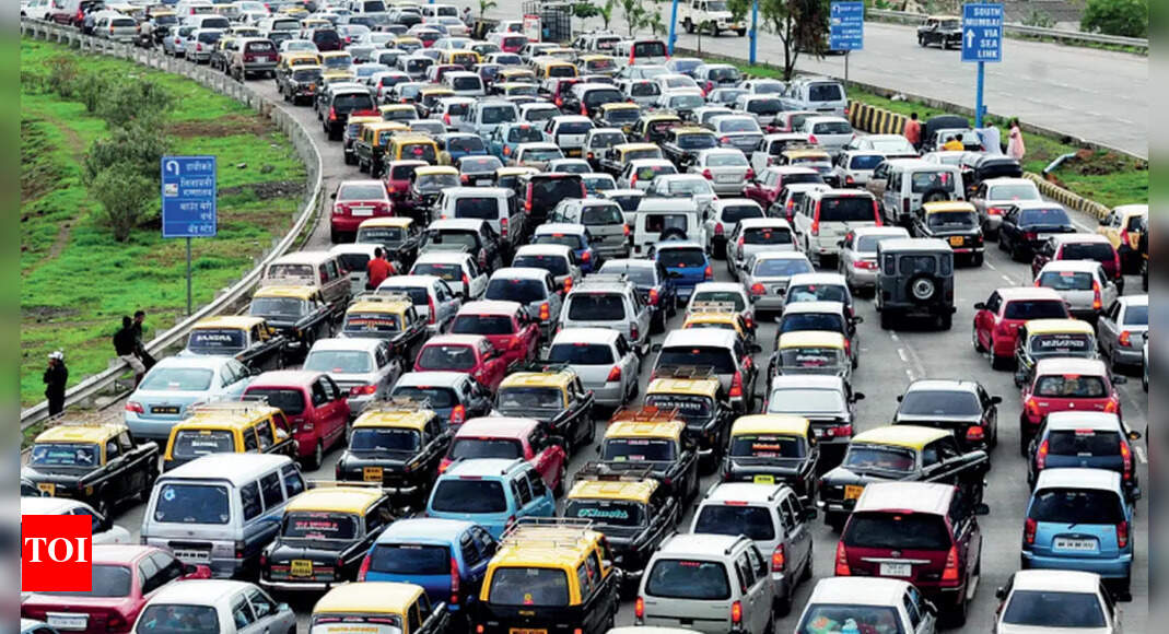 City Now Has 12l Pvt Cars, 2,150 Vehicles Vying For Space On Every Km ...