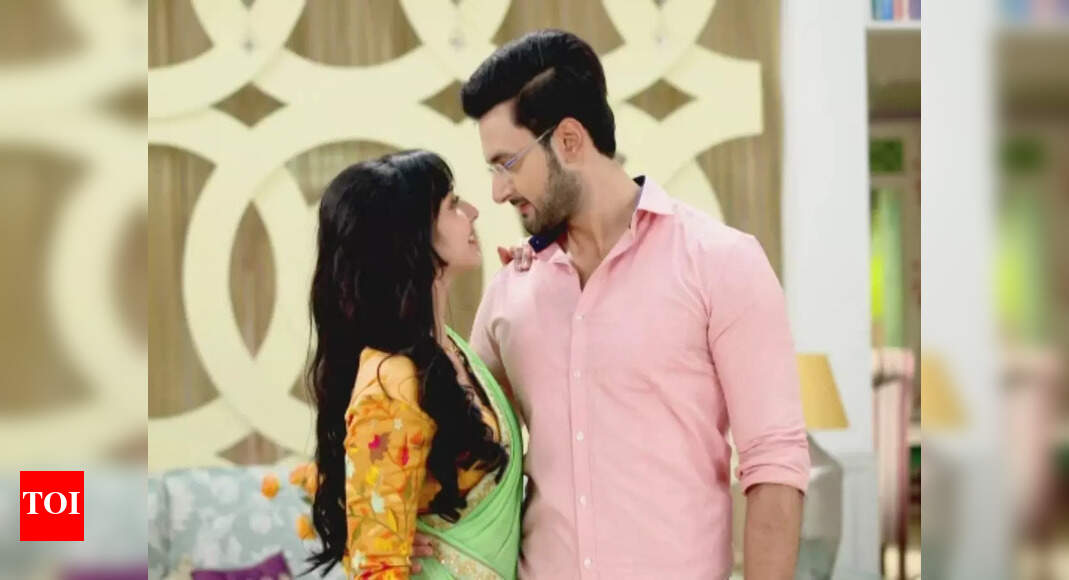 Sean Banerjee-Srijla Guha starrer ‘Mon Phagun’ completes 300 episodes ...