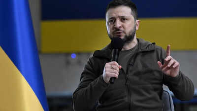 Zelenskyy says Ukraine won't give up land - Times of India